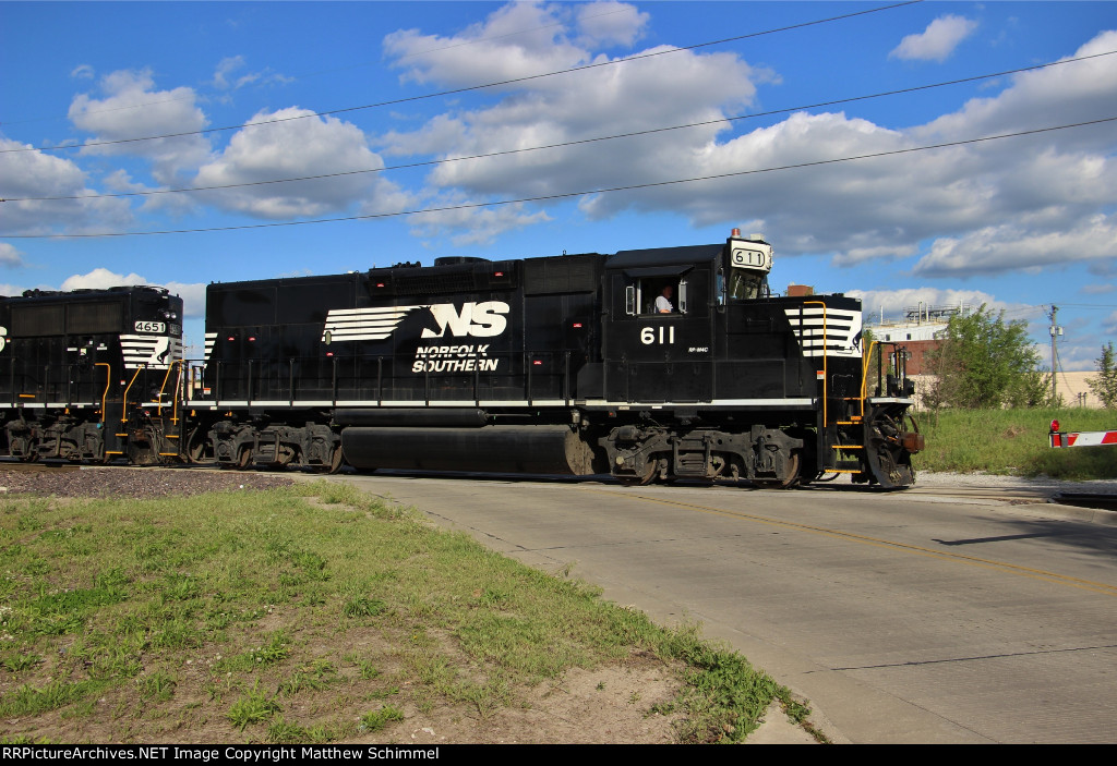 NS 611